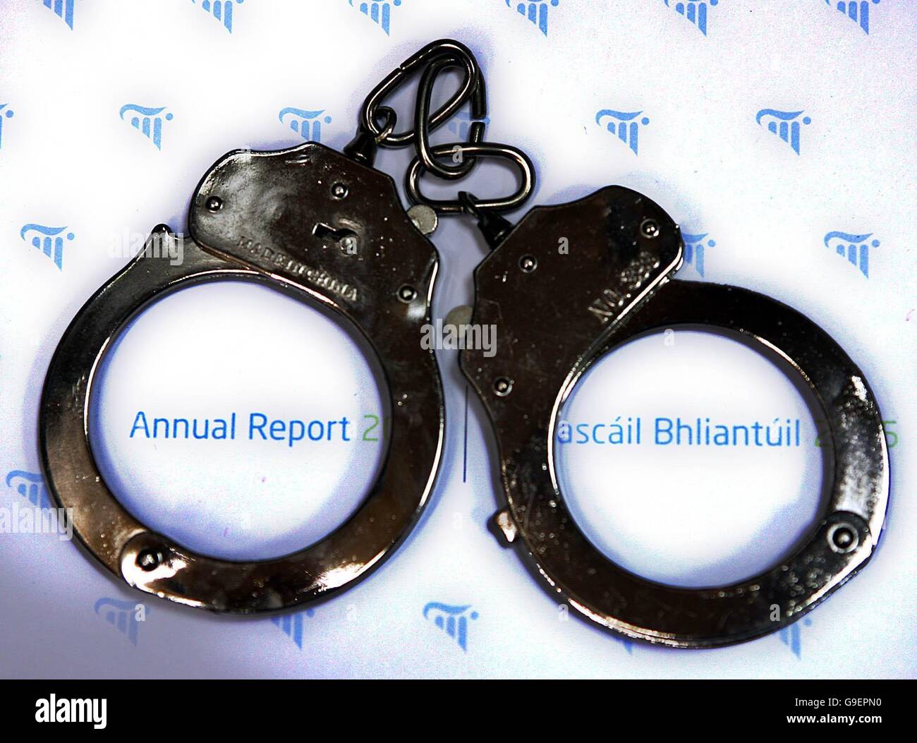 Jahresbericht gerichtsdienst -Fotos und -Bildmaterial in hoher ...