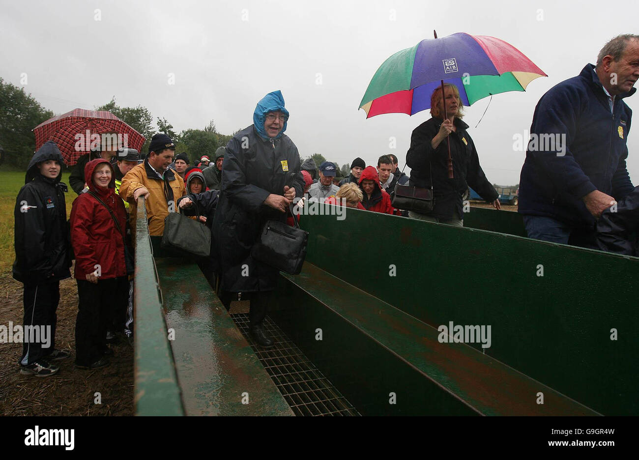 Am Eröffnungstag der Weltmeisterschaften im Pflügen in Grangeford ...