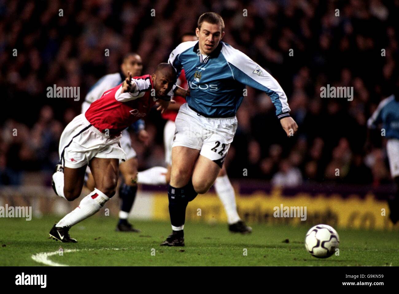 Manchester citys richard dunne schlachten -Fotos und -Bildmaterial in ...