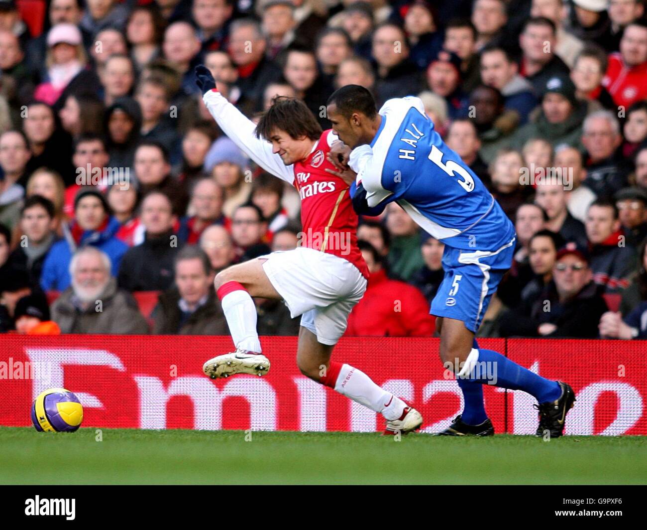 Fußball - FA Barclays Premiership - Arsenal / Wigan Athletic - Emirates ...