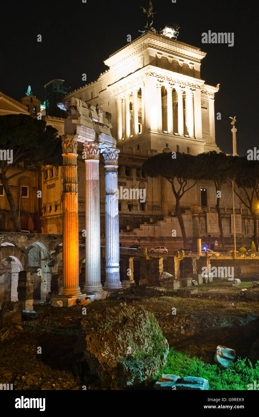 Denkmal des siegers emmanuel ii rom -Fotos und -Bildmaterial in hoher ...