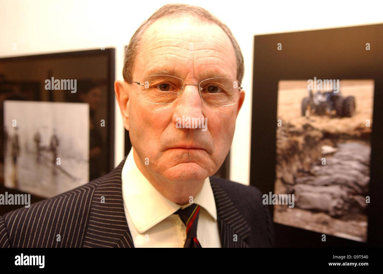 Generalmajor julian thompson -Fotos und -Bildmaterial in hoher ...