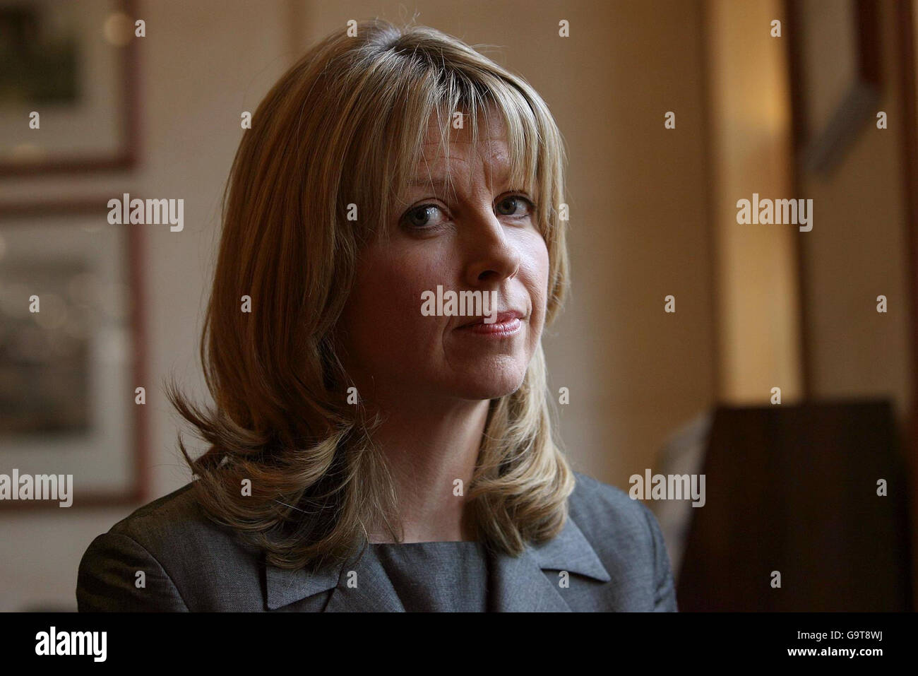 Suzanne Costello, neue Direktorin für Samaritans Ireland. Die Schwester ...