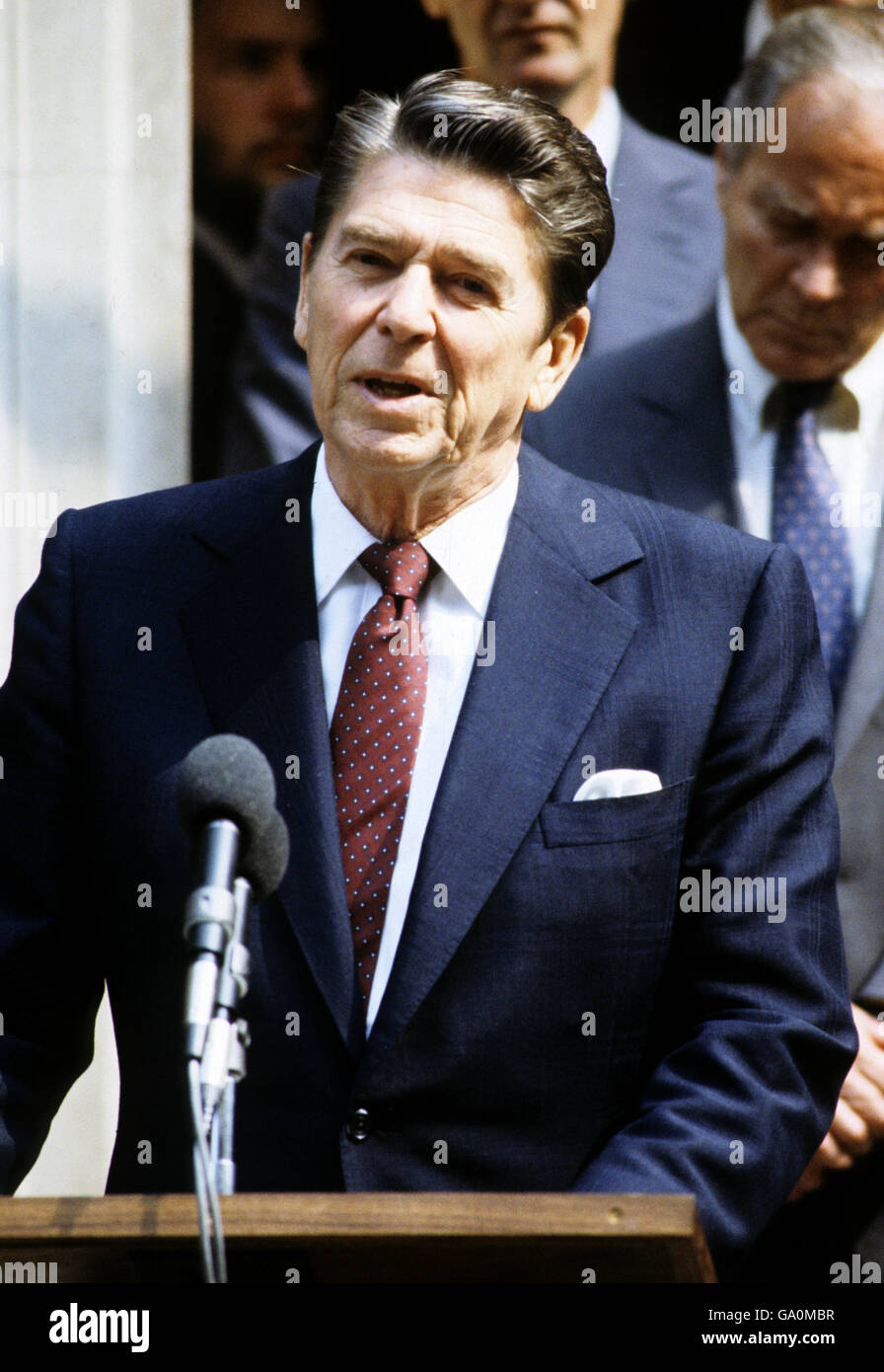 Reagan macht rede -Fotos und -Bildmaterial in hoher Auflösung – Alamy