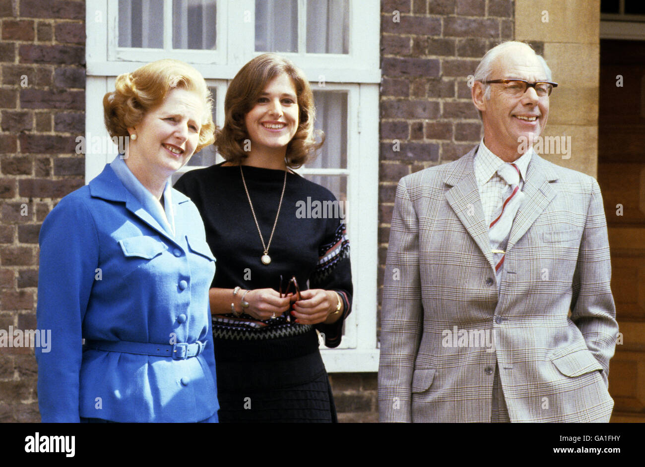Margaret thatcher ehemann -Fotos und -Bildmaterial in hoher Auflösung ...