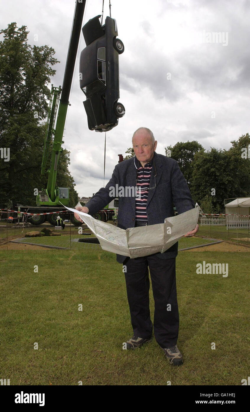 Anthony samuelson installation -Fotos und -Bildmaterial in hoher ...