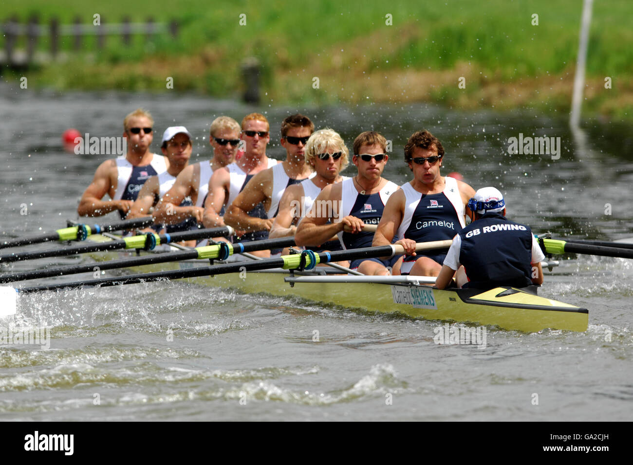 (Von vorne nach hinten) die Briten Phelan Hill, Steve Williams, Matthew ...