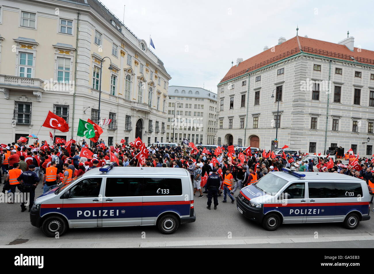 Pkk flags -Fotos und -Bildmaterial in hoher Auflösung – Alamy