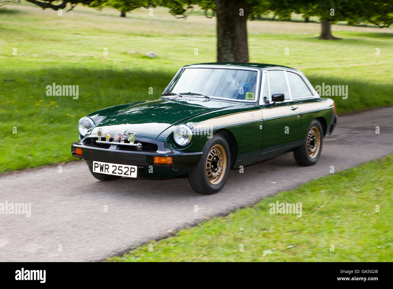Motor cars car mgb gt -Fotos und -Bildmaterial in hoher Auflösung – Alamy