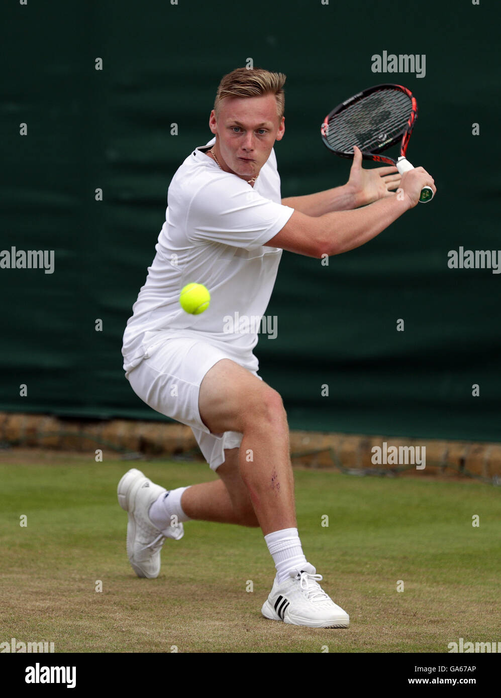 Finn-Bass in seinem Match gegen Marvin Moeller am Tag sieben der ...