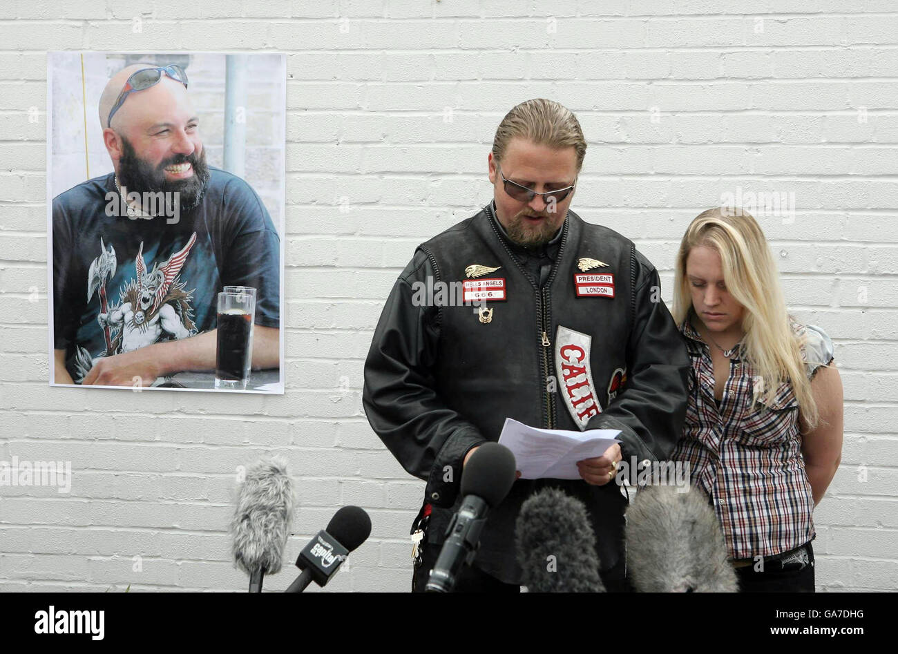 Rebecca Smith, 25, die Freundin von Murdered Hell's Angel Gerry Tobin ...