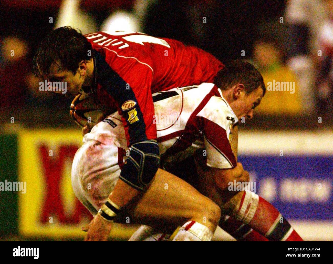 Salford city reds stuart littler -Fotos und -Bildmaterial in hoher ...
