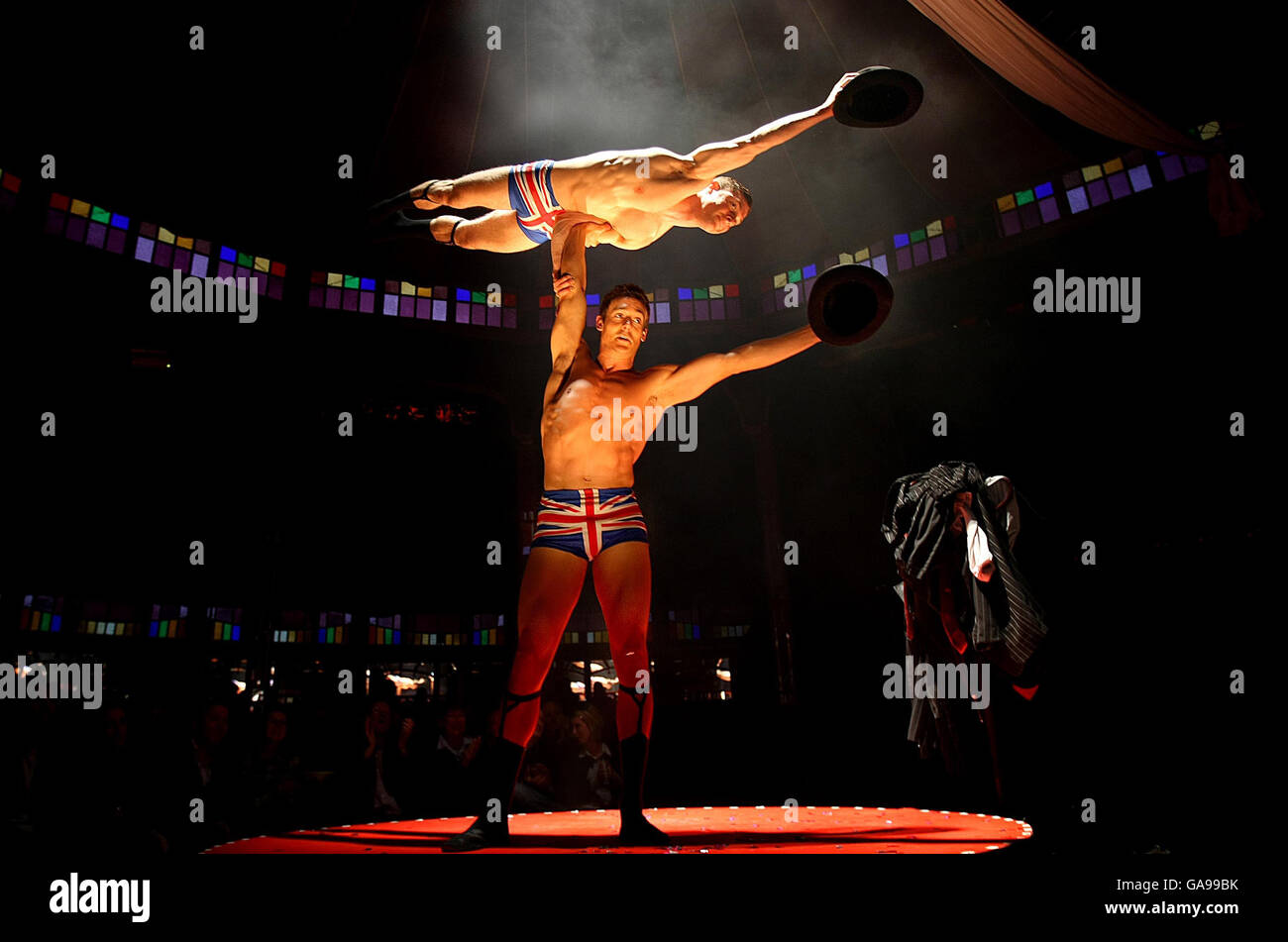 La clique beim dublin fringe theatre festival -Fotos und -Bildmaterial ...