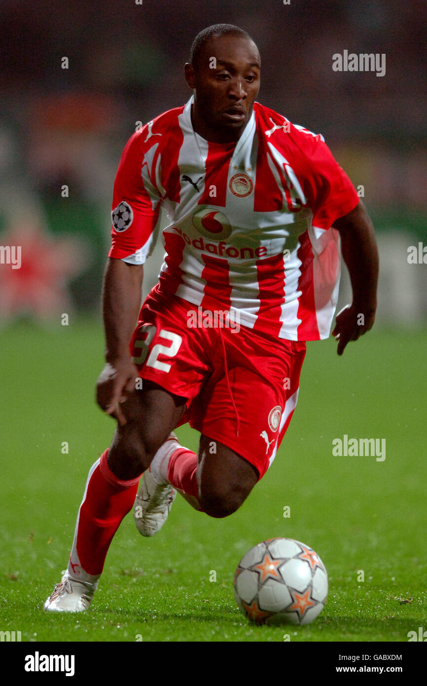 Weserstadion tresor lomana lua lua -Fotos und -Bildmaterial in hoher ...