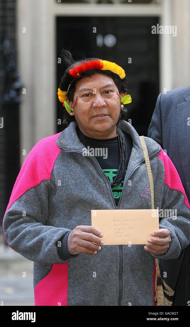 Davi Yanomami Stockfotos und -bilder Kaufen - Alamy