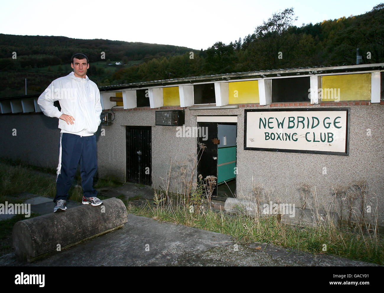 Boxen joecalzaghecollection -Fotos und -Bildmaterial in hoher Auflösung ...