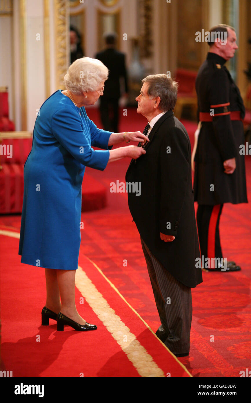 Mr dennis troy jersey von mb von royal buckingham palace -Fotos und ...