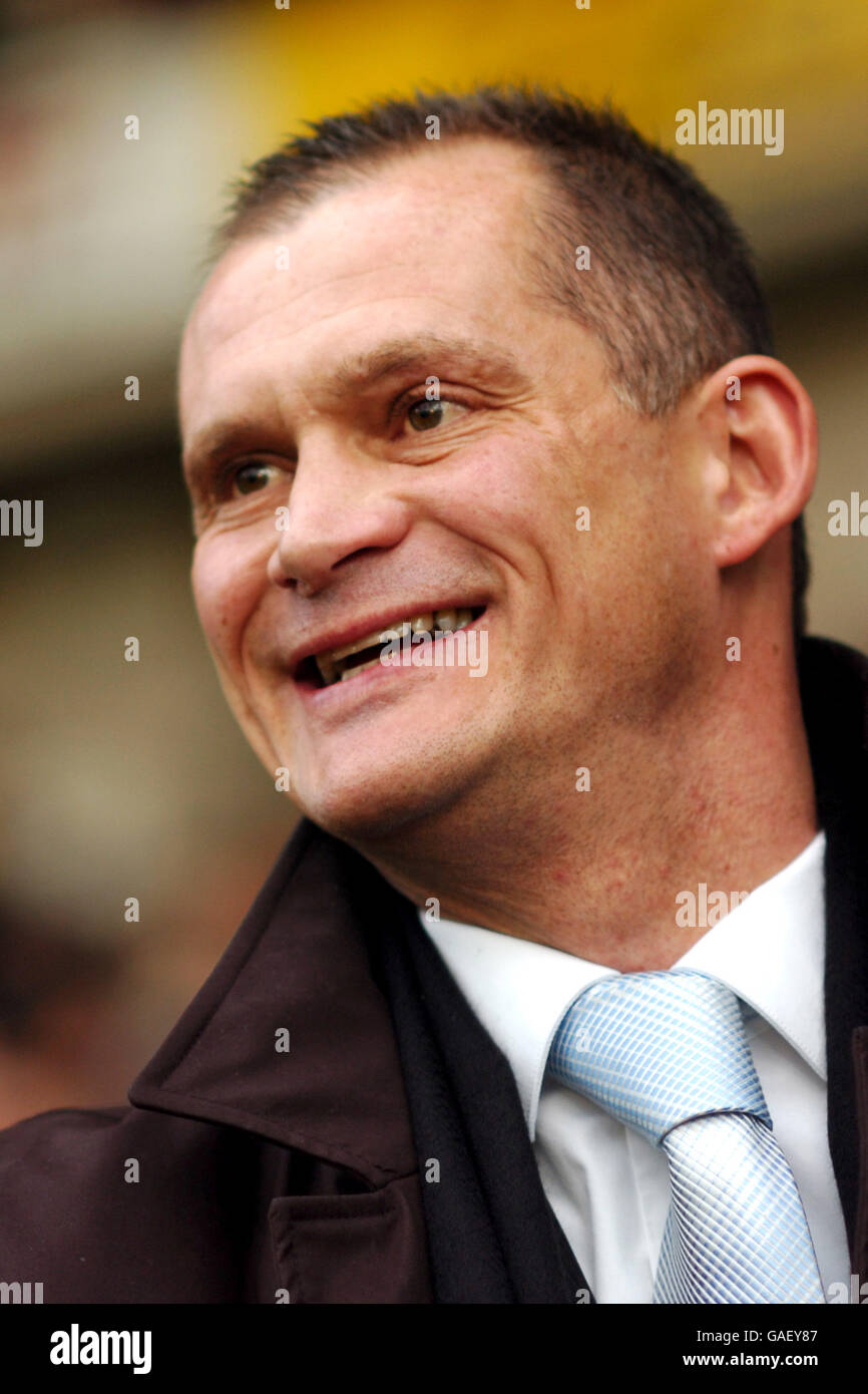 Lee sinnott -Fotos und -Bildmaterial in hoher Auflösung – Alamy