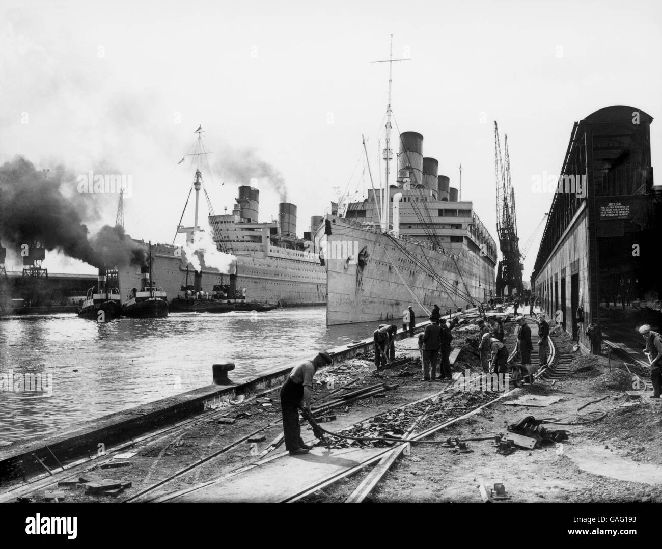 UK Transport - Meer - Liner - RMS Queen Mary & RMS Aquitania ...