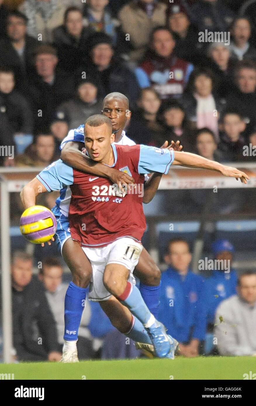 Fußball - Barclays Premier League - Aston Villa gegen Reading - Villa ...