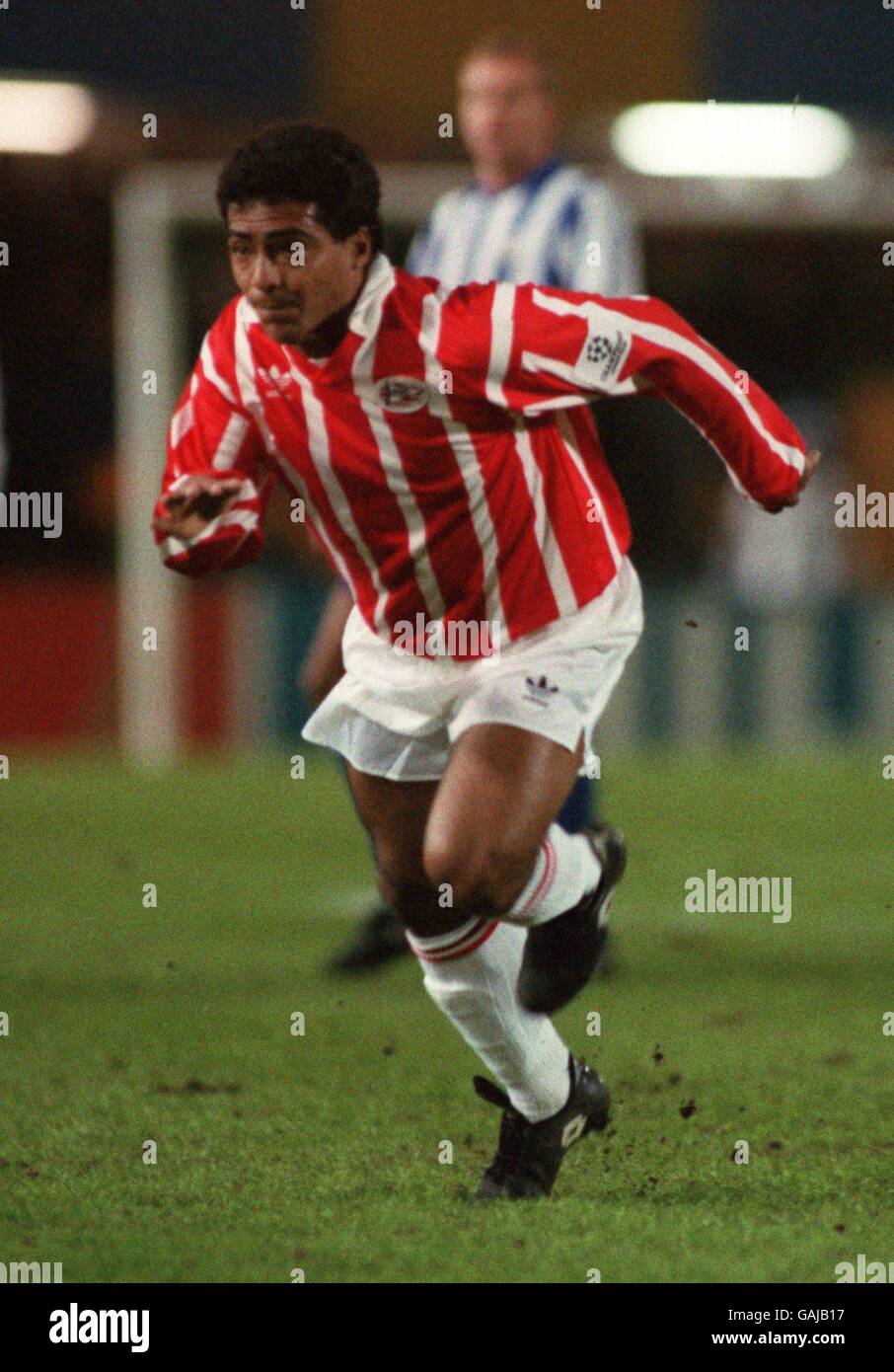 Romario psv -Fotos und -Bildmaterial in hoher Auflösung – Alamy