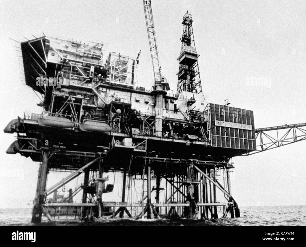 Piper alpha ölbohrinsel feuer -Fotos und -Bildmaterial in hoher ...