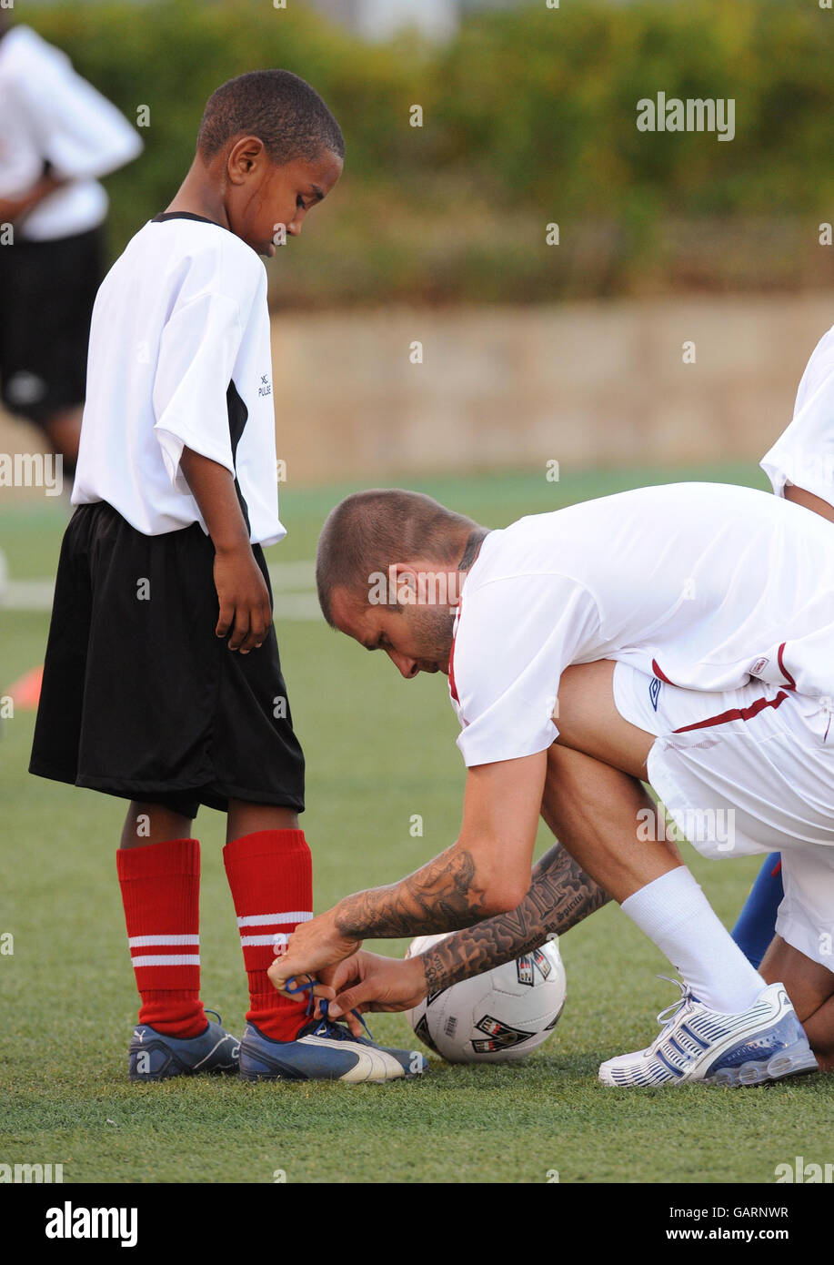 David beckham young player -Fotos und -Bildmaterial in hoher Auflösung ...