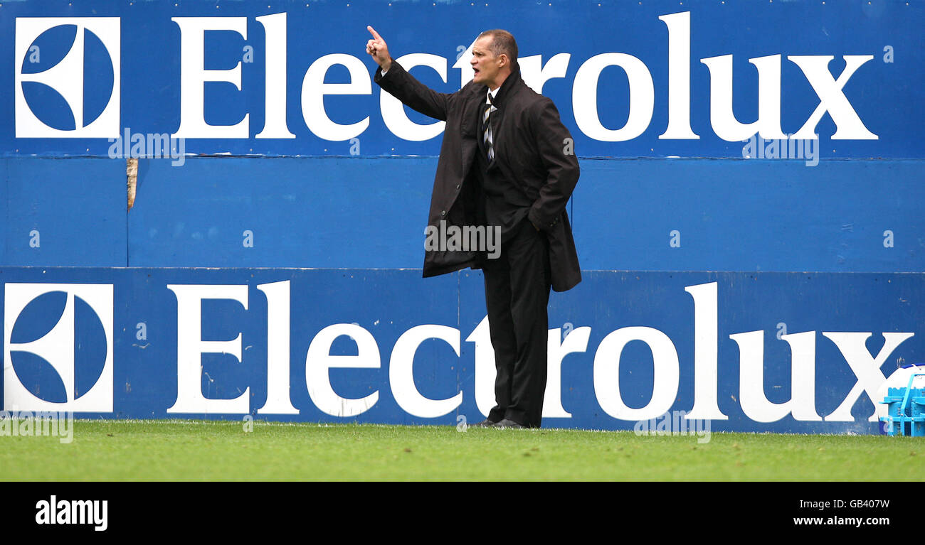 Lee sinnott -Fotos und -Bildmaterial in hoher Auflösung – Alamy