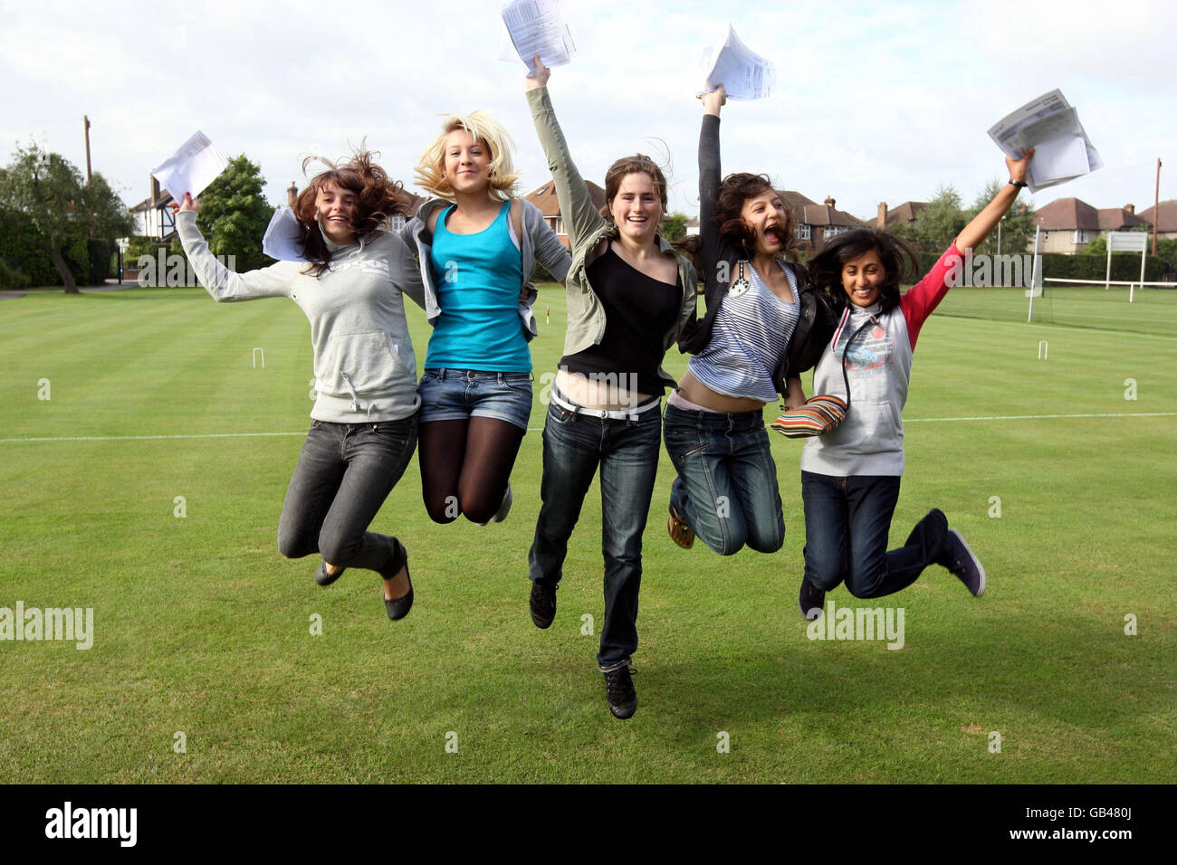 Links rechts marianne long jessica fielding -Fotos und -Bildmaterial in ...