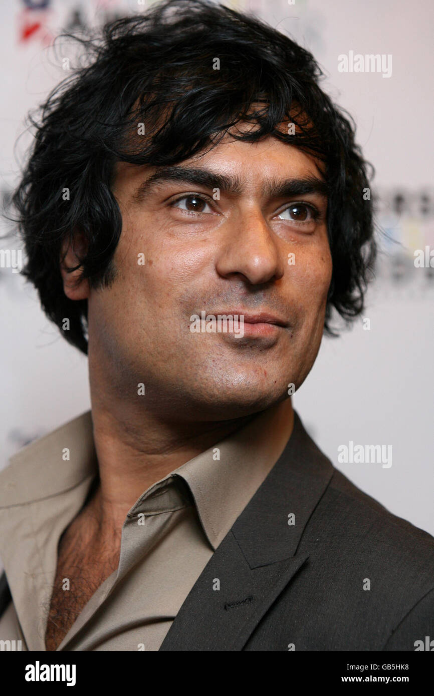 Indischer schauspieler headshot portrait -Fotos und -Bildmaterial in hoher Auflösung – Alamy