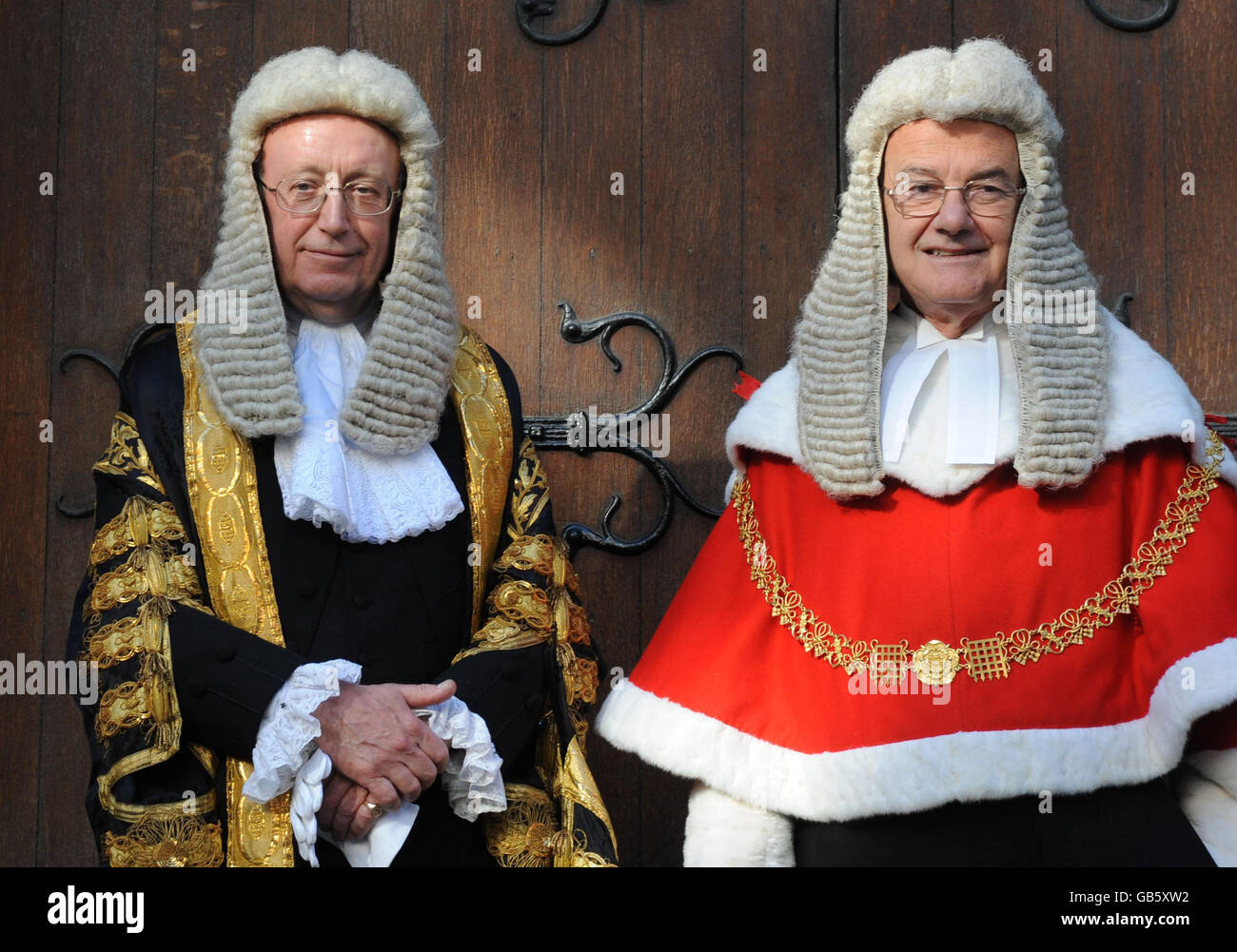 Lord mantel -Fotos und -Bildmaterial in hoher Auflösung – Alamy