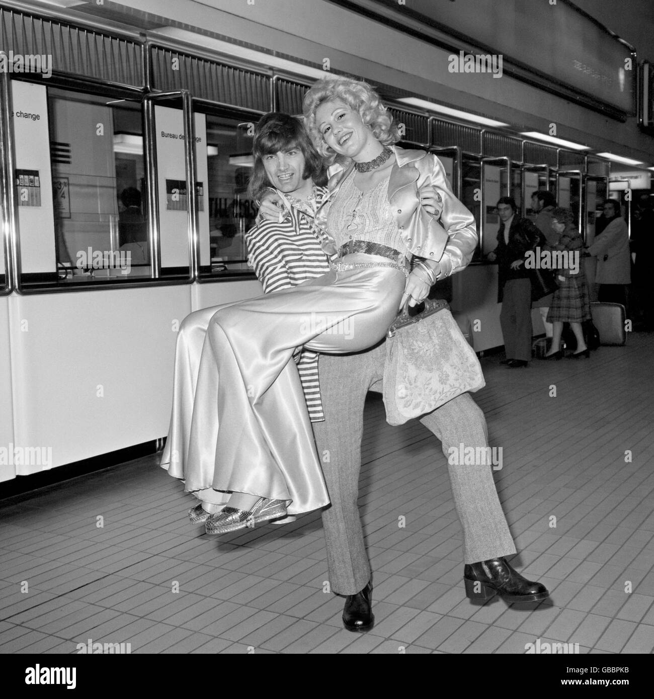 Screaming lord sutch -Fotos und -Bildmaterial in hoher Auflösung – Alamy