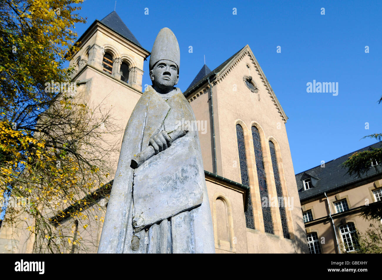 Statue Von St Willibrord Stockfotos und -bilder Kaufen - Alamy