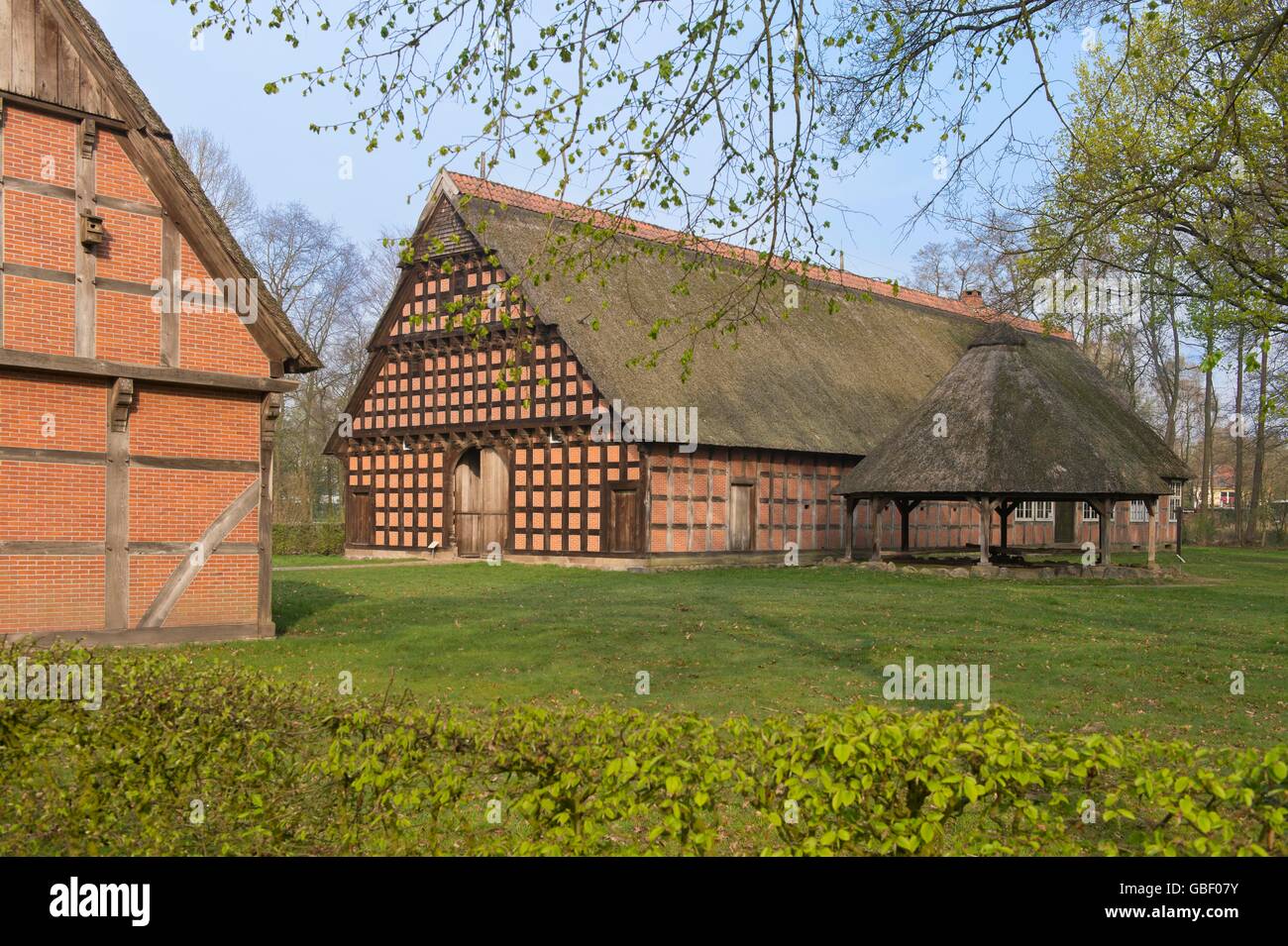 Cloppenburg museum village -Fotos und -Bildmaterial in hoher Auflösung ...