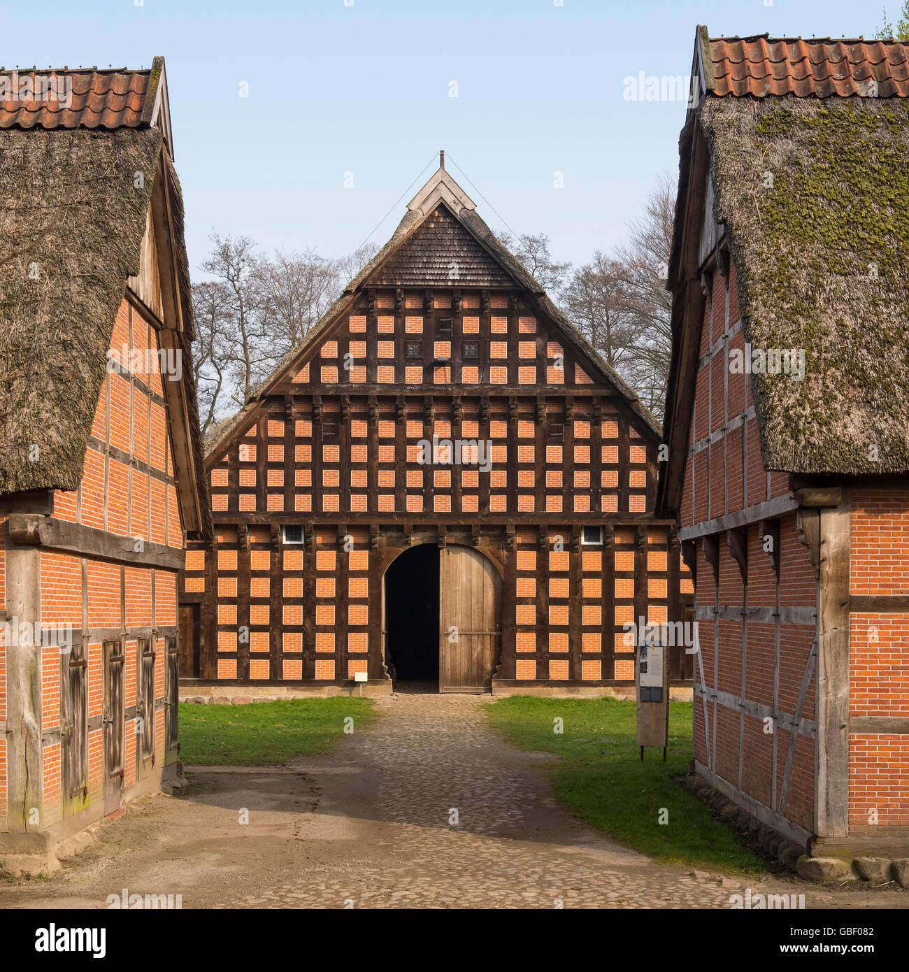 Cloppenburg museum village -Fotos und -Bildmaterial in hoher Auflösung ...