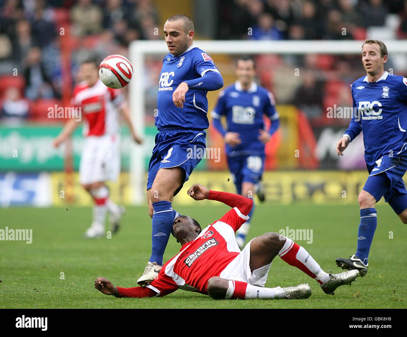 Fußball - Coca-Cola Football League Championship - Charlton Athletic ...
