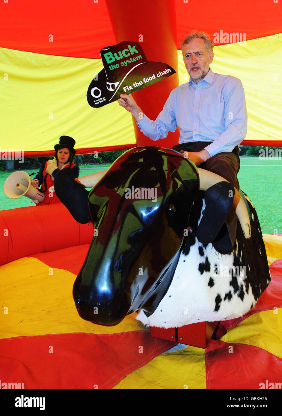 Mechanical bucking bronco -Fotos und -Bildmaterial in hoher Auflösung ...