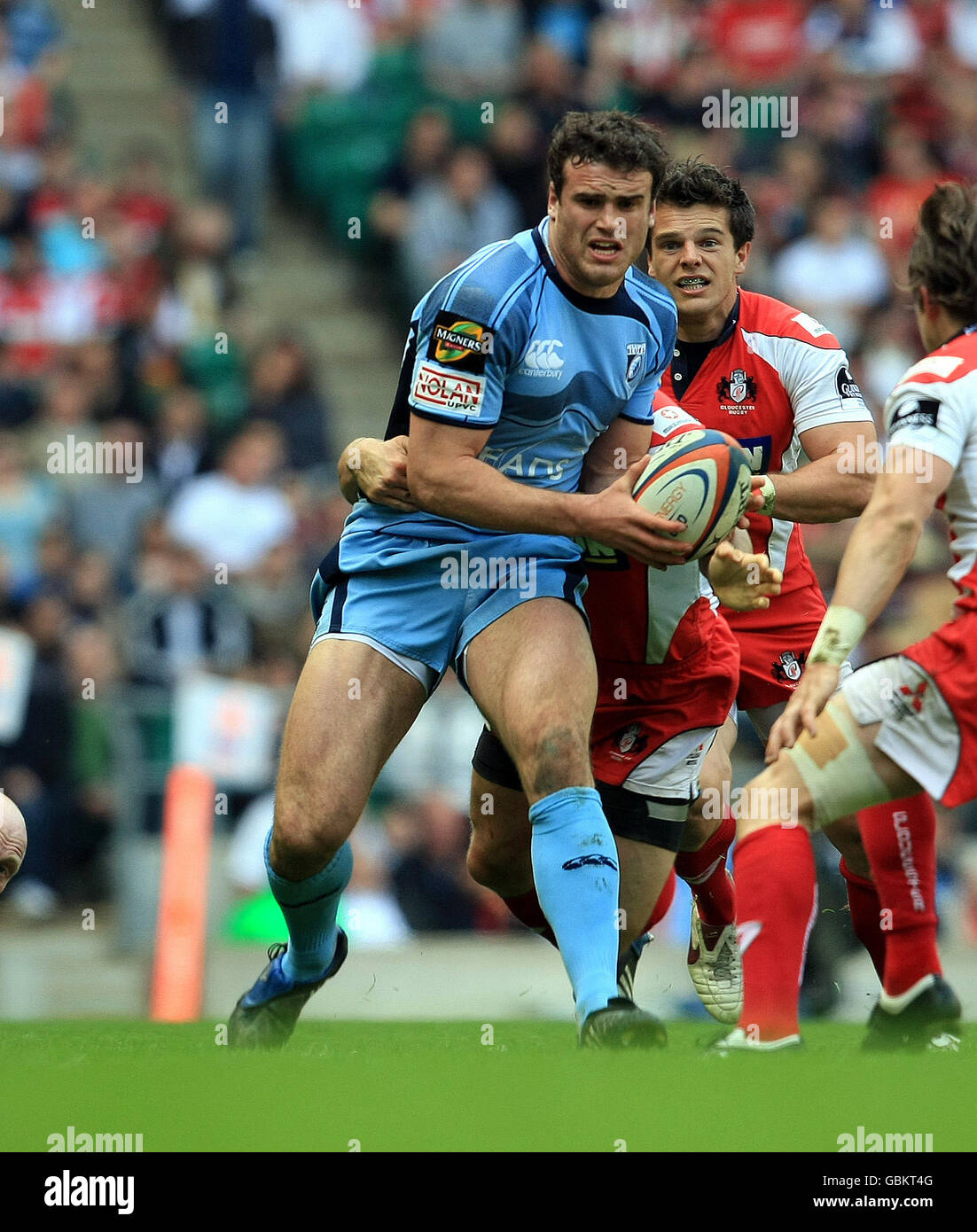 Cardiff blues jamie roberts -Fotos und -Bildmaterial in hoher Auflösung ...