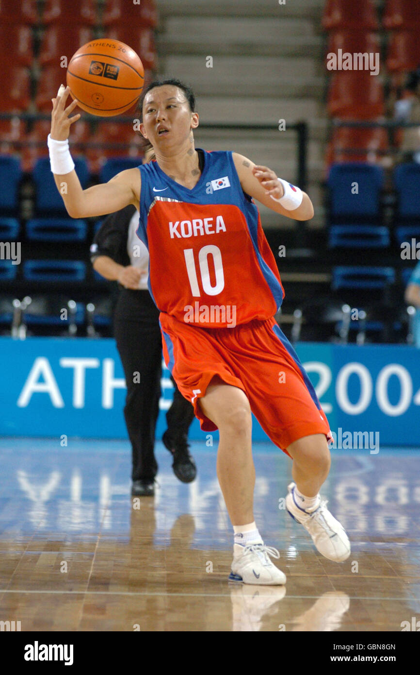 Korea yeon ja hur in aktion -Fotos und -Bildmaterial in hoher Auflösung ...