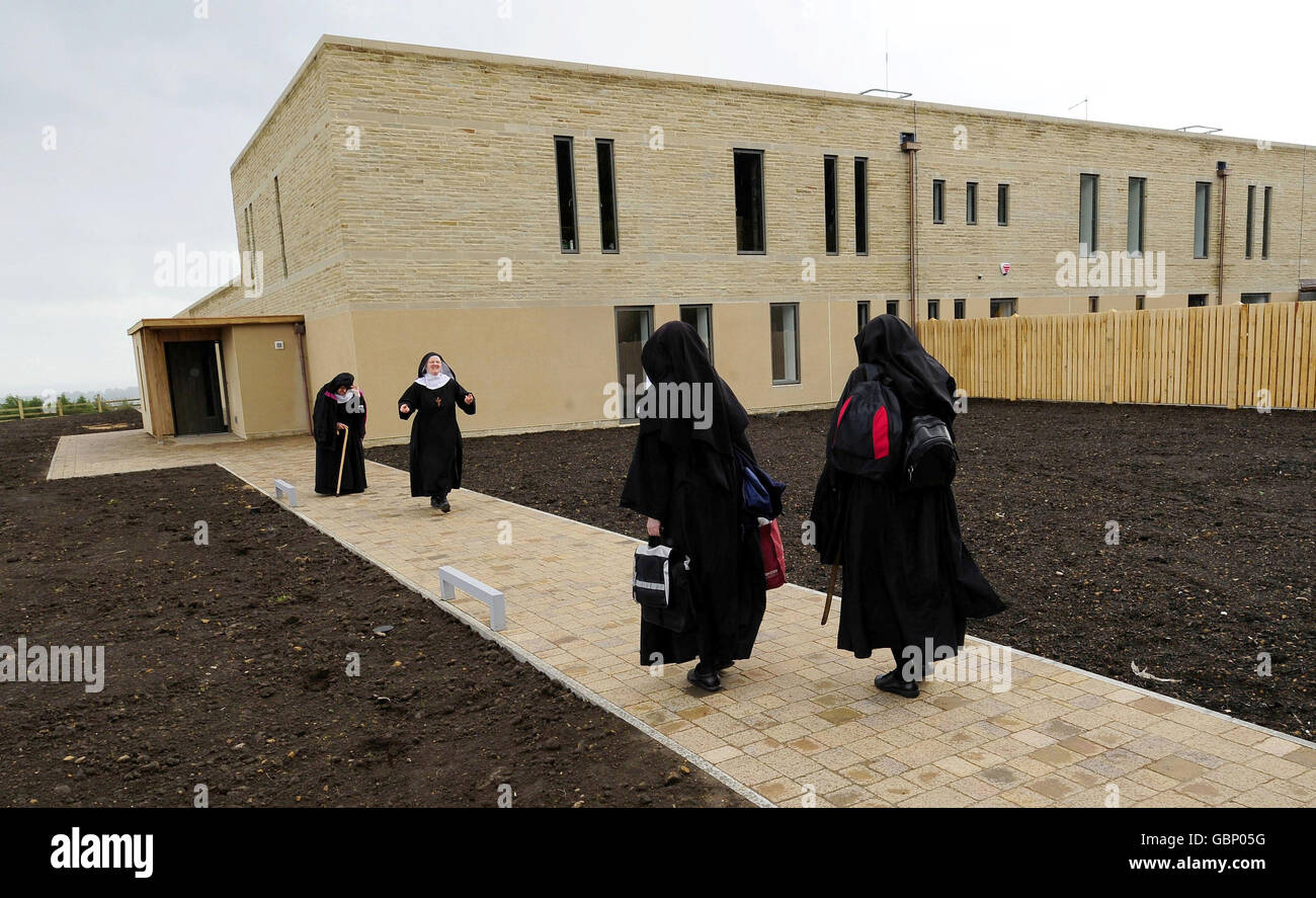 Die benediktinergemeinschaft der nonnen aus der stanbrook abtei -Fotos ...