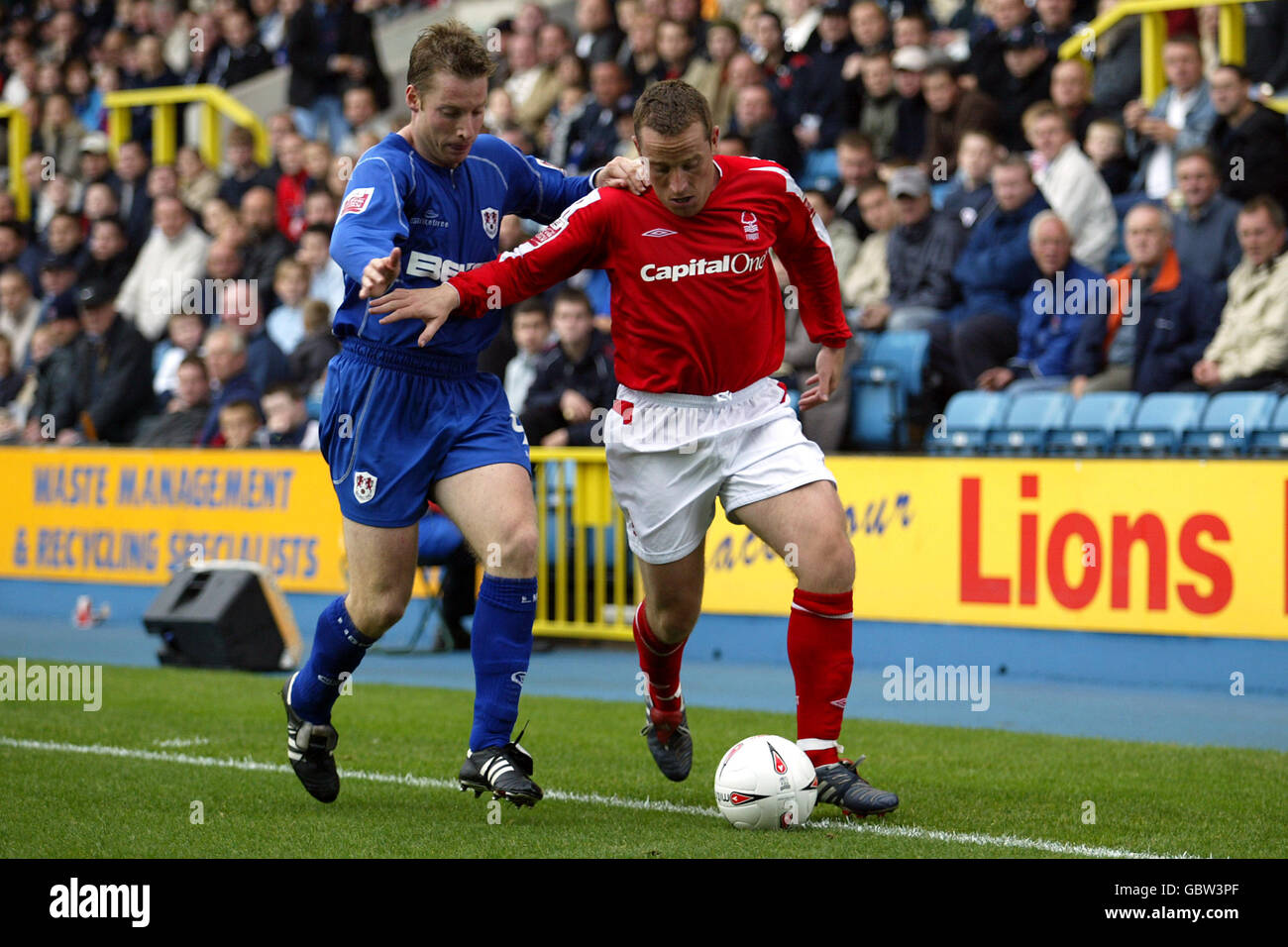 Millwalls neil harris nottingham forests alan kampf um den ball -Fotos ...