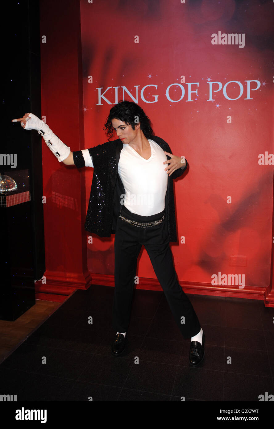 Michael Jackson Wachsfigur bei Madame Tussauds - London vorgestellt ... Michael Jackson Wachsfigur bei Madame Tussauds - London vorgestellt ...