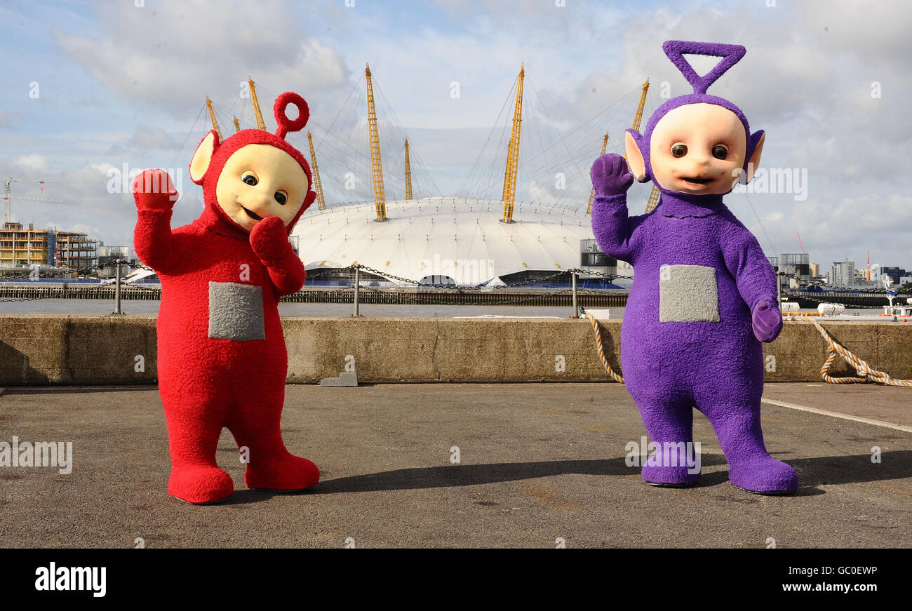 Rot teletubby -Fotos und -Bildmaterial in hoher Auflösung – Alamy