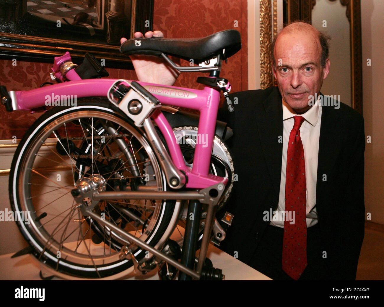 Rosa brompton fahrrad kreation empfang buckingham palace -Fotos und ...