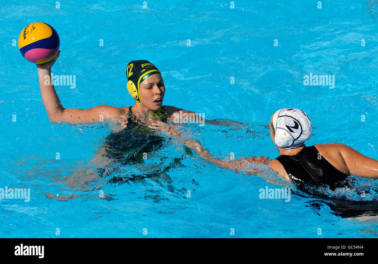 Water polo match -Fotos und -Bildmaterial in hoher Auflösung – Alamy