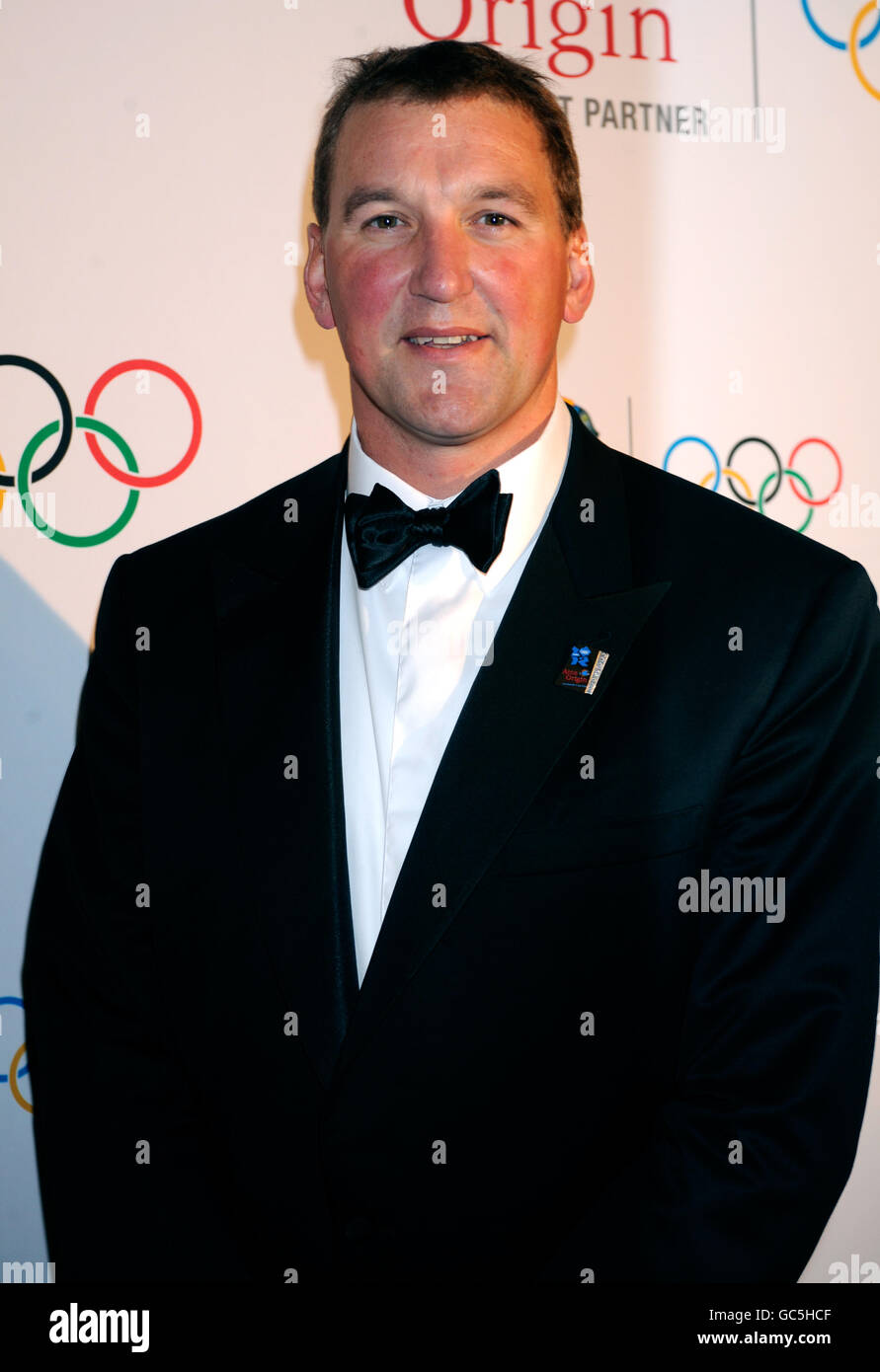 Sir Matthew Pinsent kommt zum BOA Olympic Gold Ball im Natural History ...