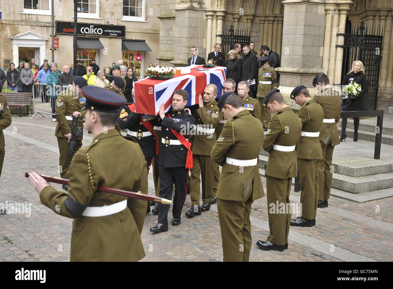 Widow of staff sergeant olaf schmid -Fotos und -Bildmaterial in hoher ...