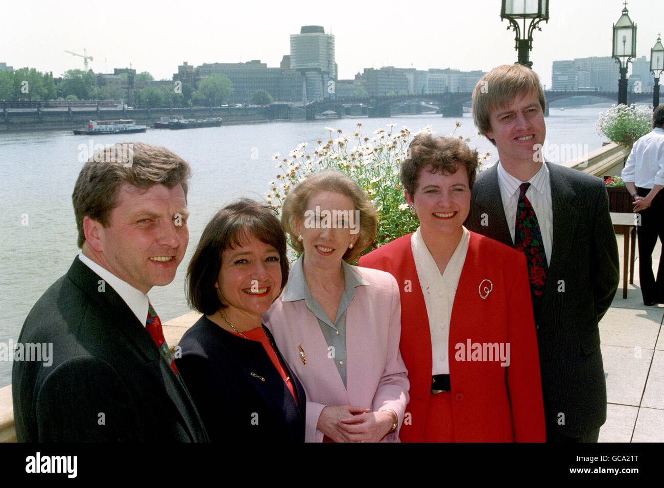 Margaret beckett trifft neue mps -Fotos und -Bildmaterial in hoher ...