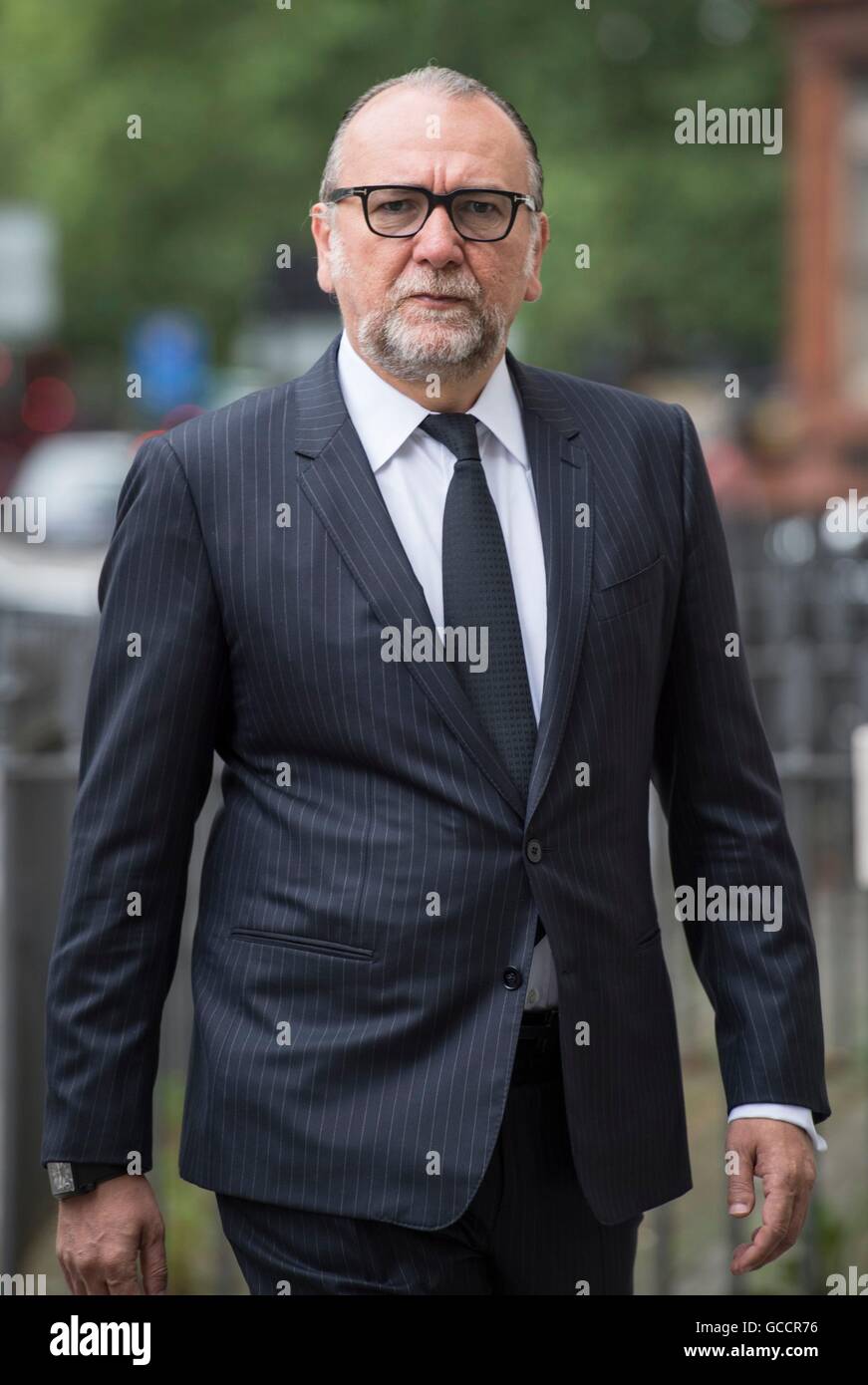 Leyton orient president francesco becchetti -Fotos und -Bildmaterial in ...