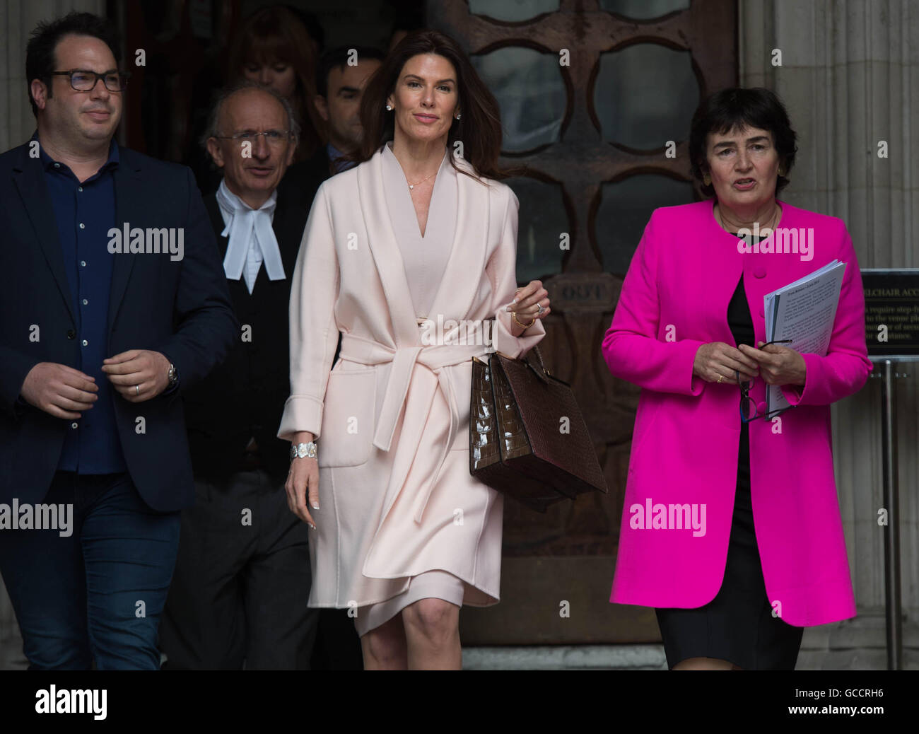 Scheich walid juffali -Fotos und -Bildmaterial in hoher Auflösung – Alamy